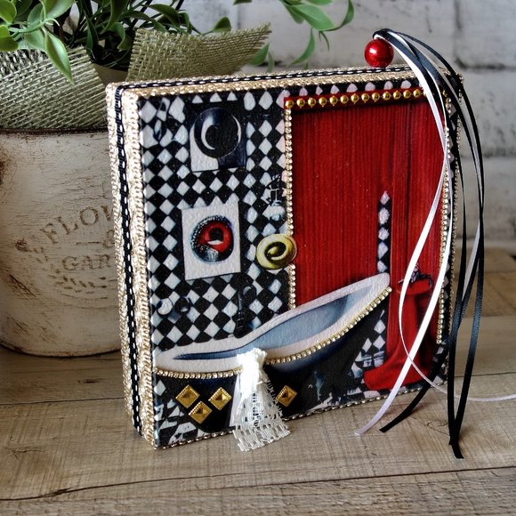 The Crafty Hobbit | Accents | Checked Bathroom Decor Black And White ...